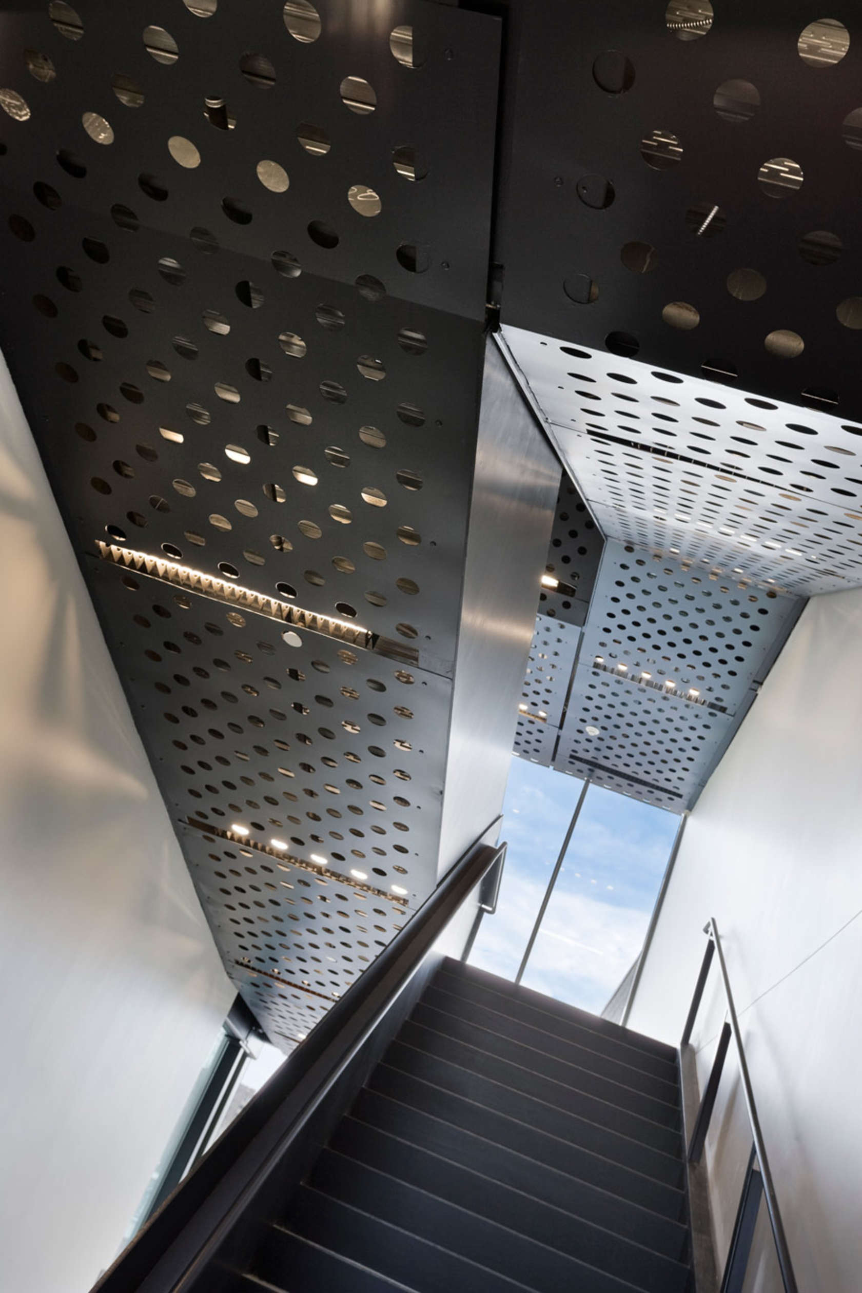 Yale Sculpture Building and School of Art Gallery - Architizer