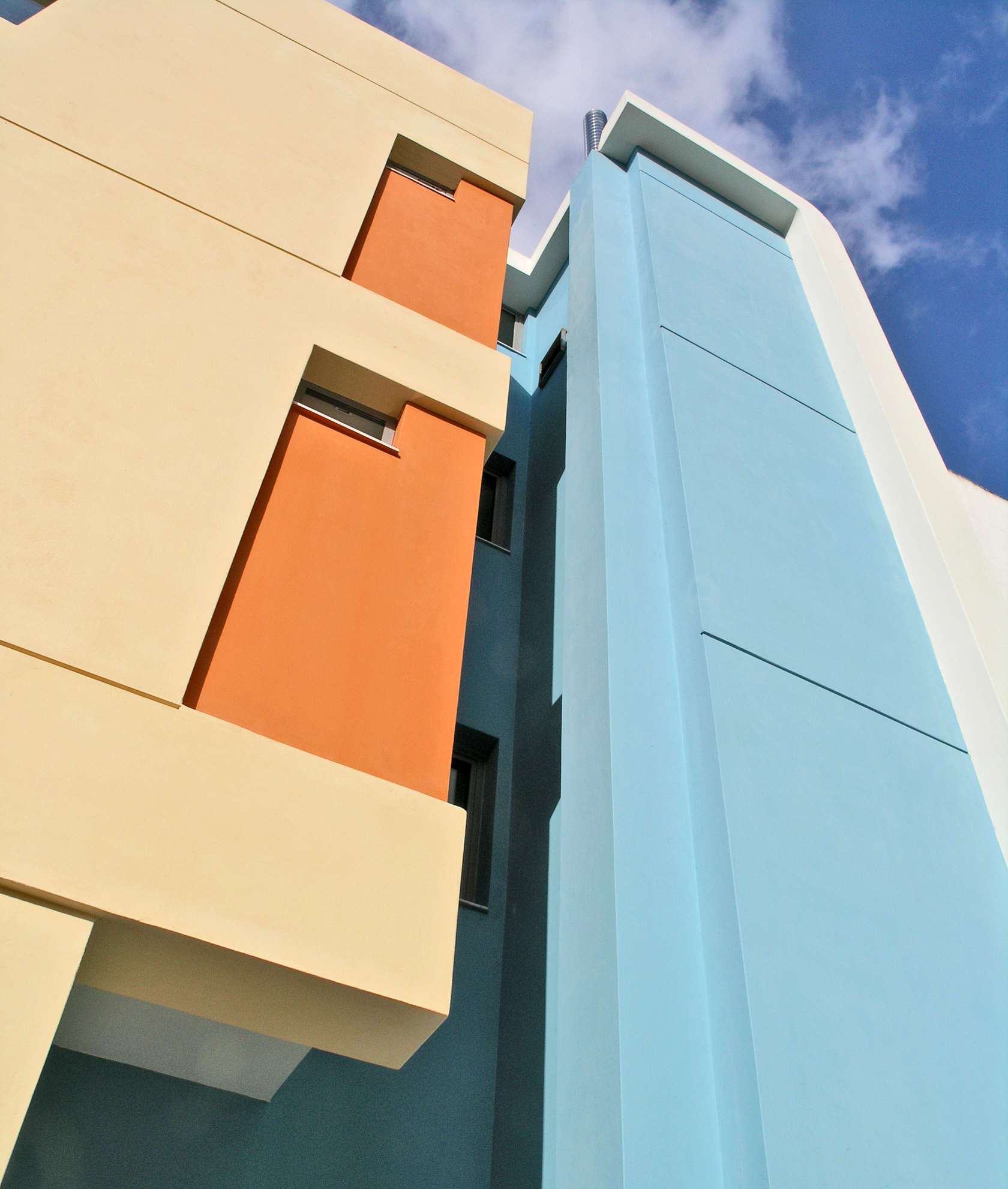 Small multi-use building - Architizer