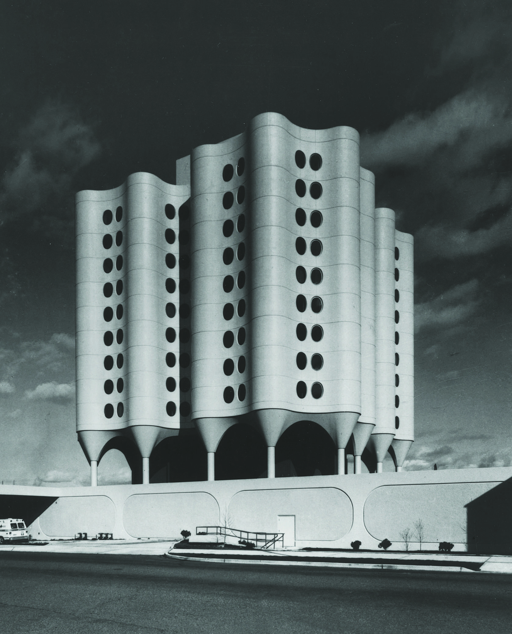 This Brutal World: 8 Curved Concrete Structures From Around the Globe