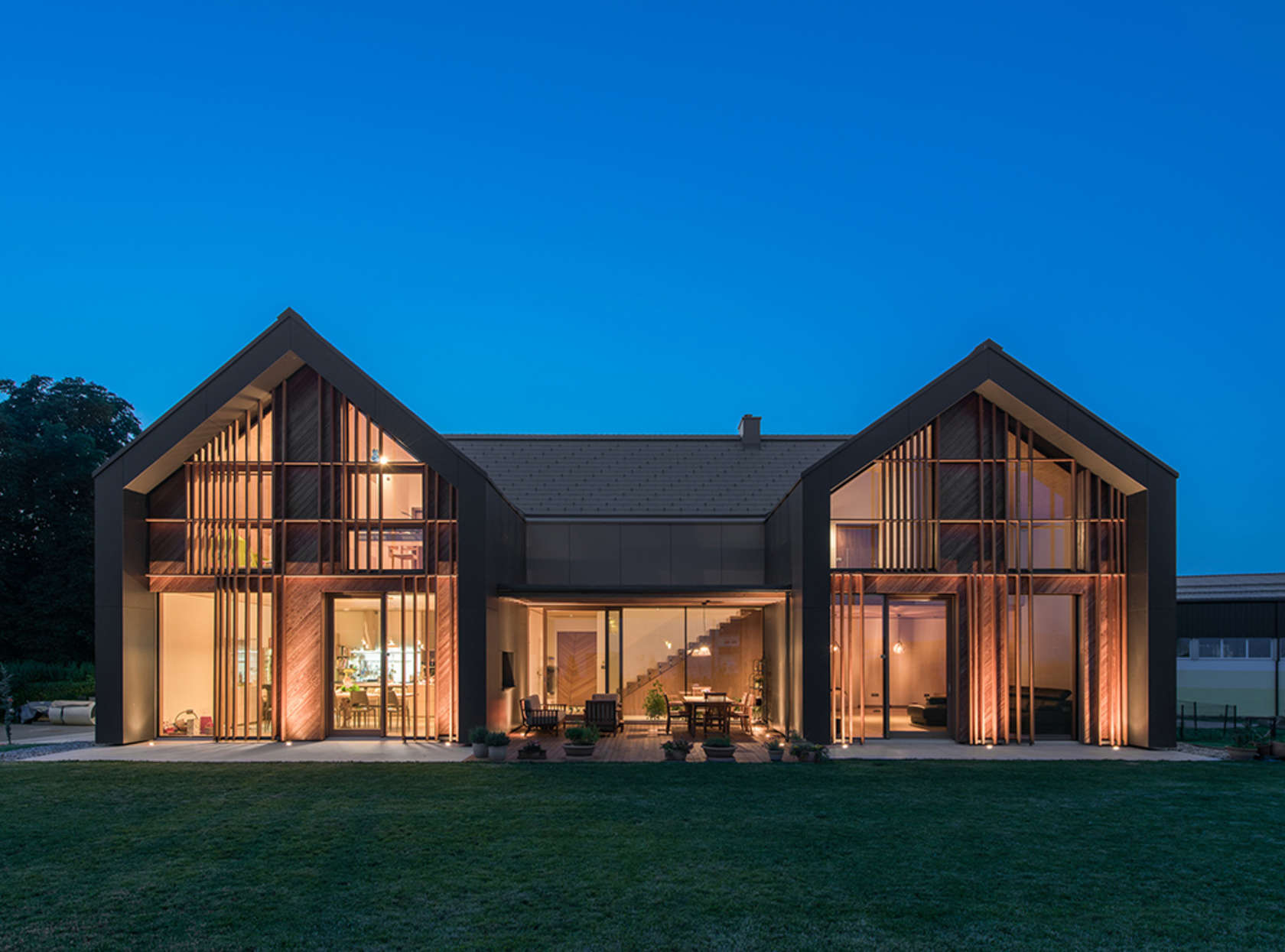 House XL